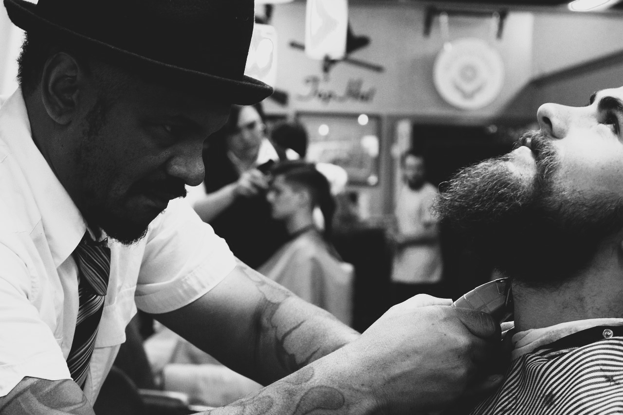 Gib Deinem Bart das Profi-Finish mit einem Barttrimmer